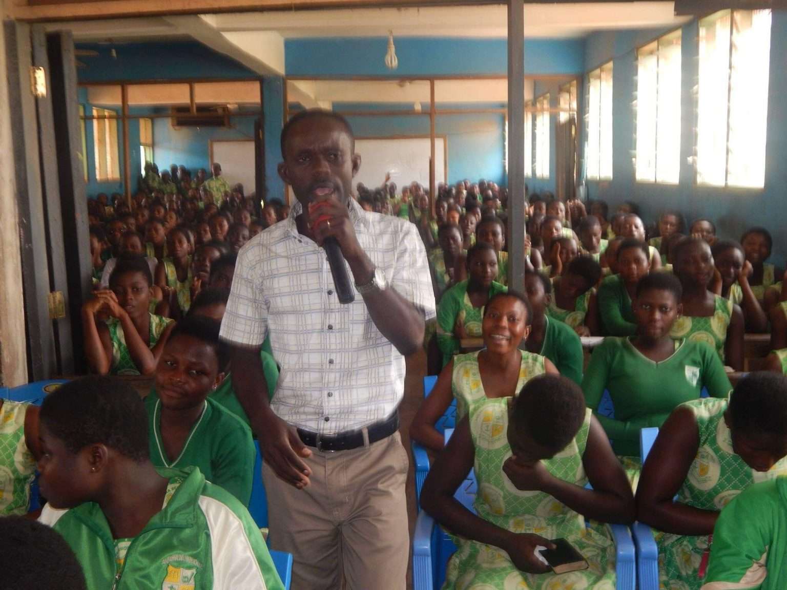 Adiembra Senior High - GhanaHighSchools.com