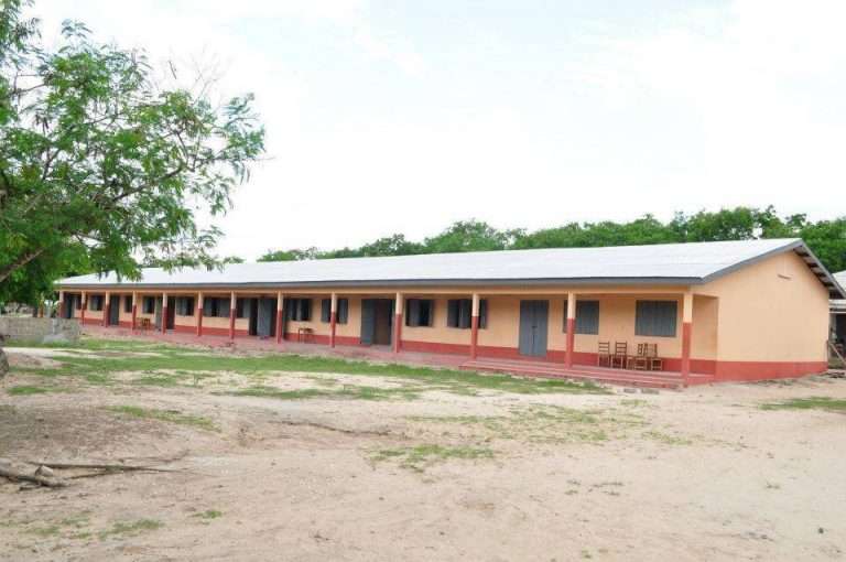 Anlo Awomefia Senior High - GhanaHighSchools.com